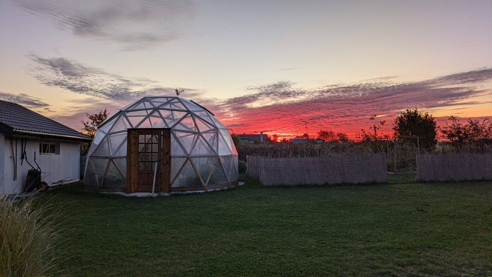 Home - trilliumdomes